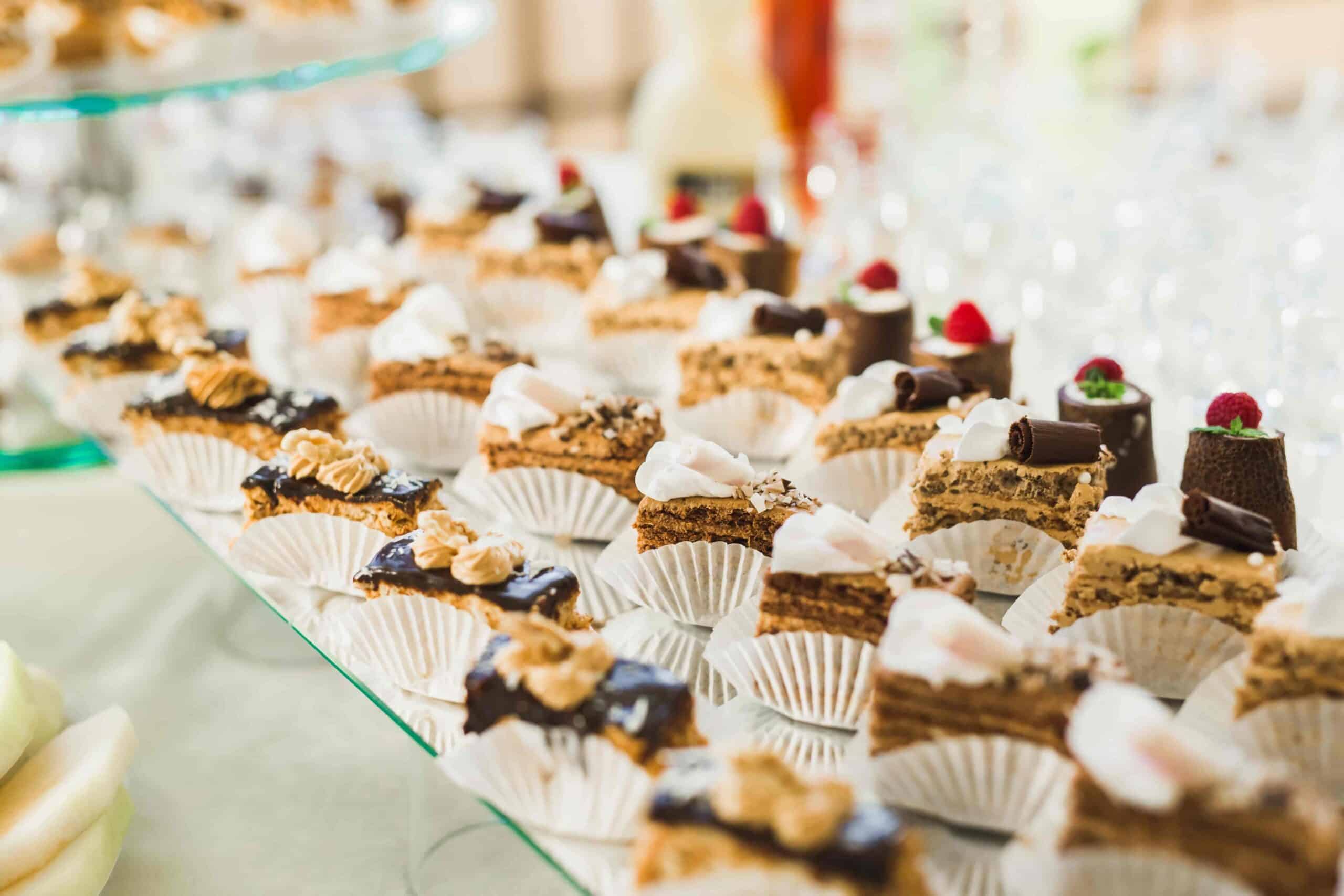 21 Delectable Graduation Party Desserts Everyone Will Enjoy – The ...